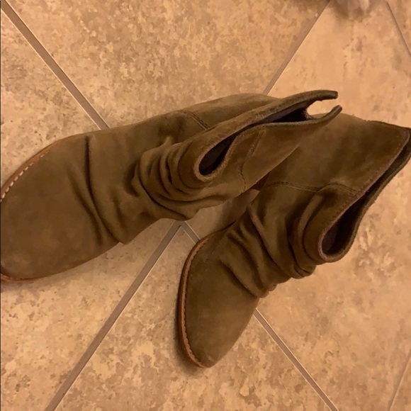 Splendid | Shoes | Splendid Bootie | Poshmark